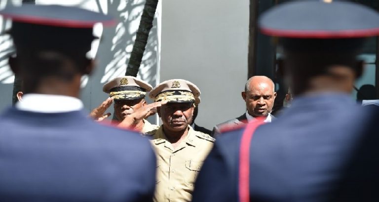 Haïti: Général Jodel Lessage « La solution n’est pas uniquement ...